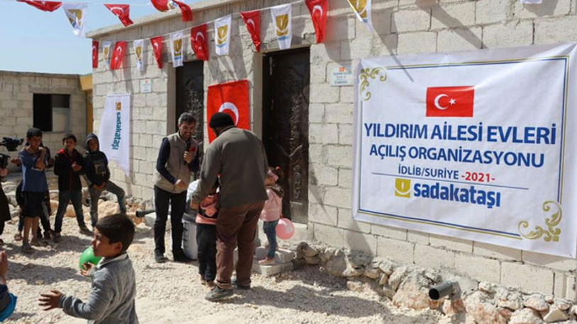 Binali Yıldırım ve ailesinden Suriyelilere 50 ev - KRT TV